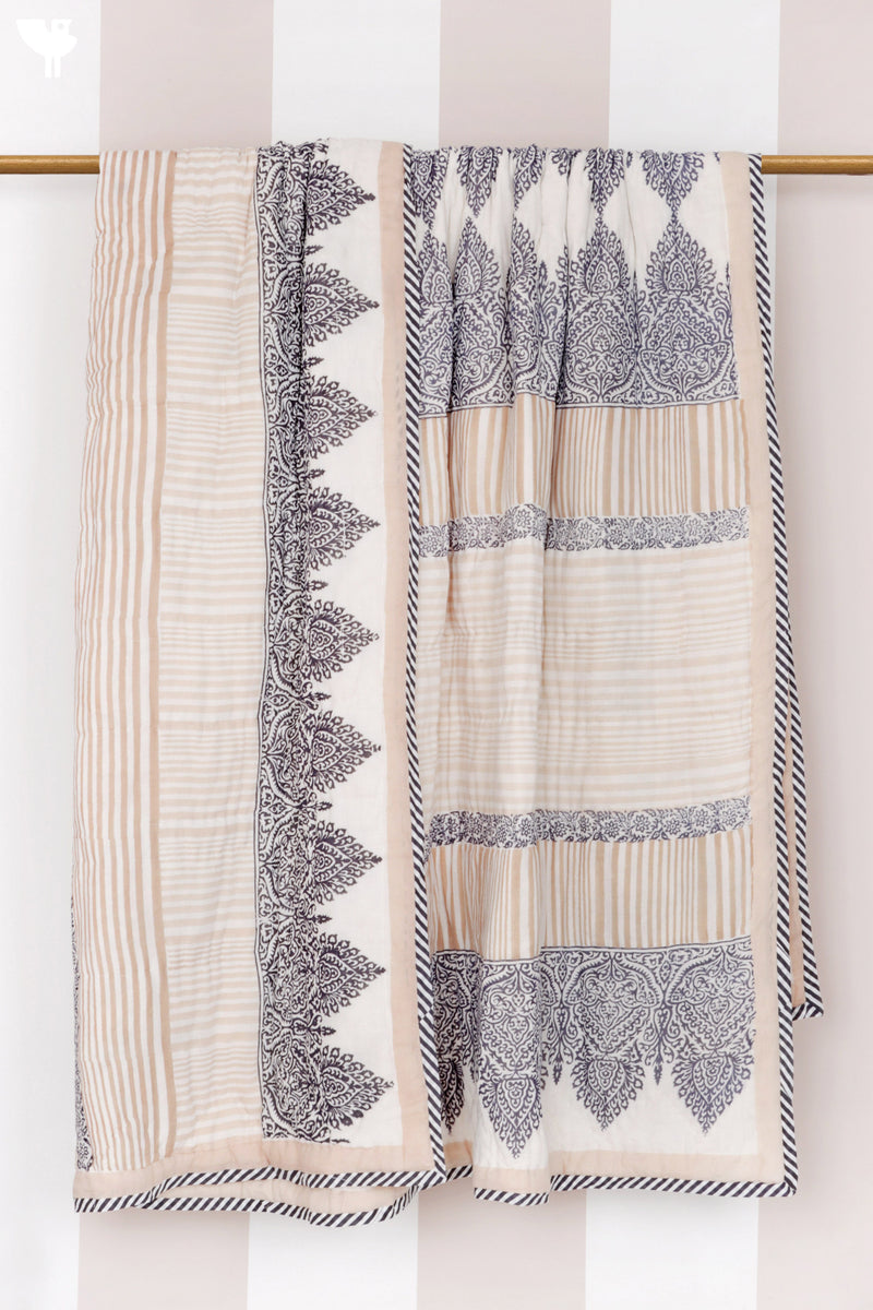 Mulmul Cotton Quilt In Block Print