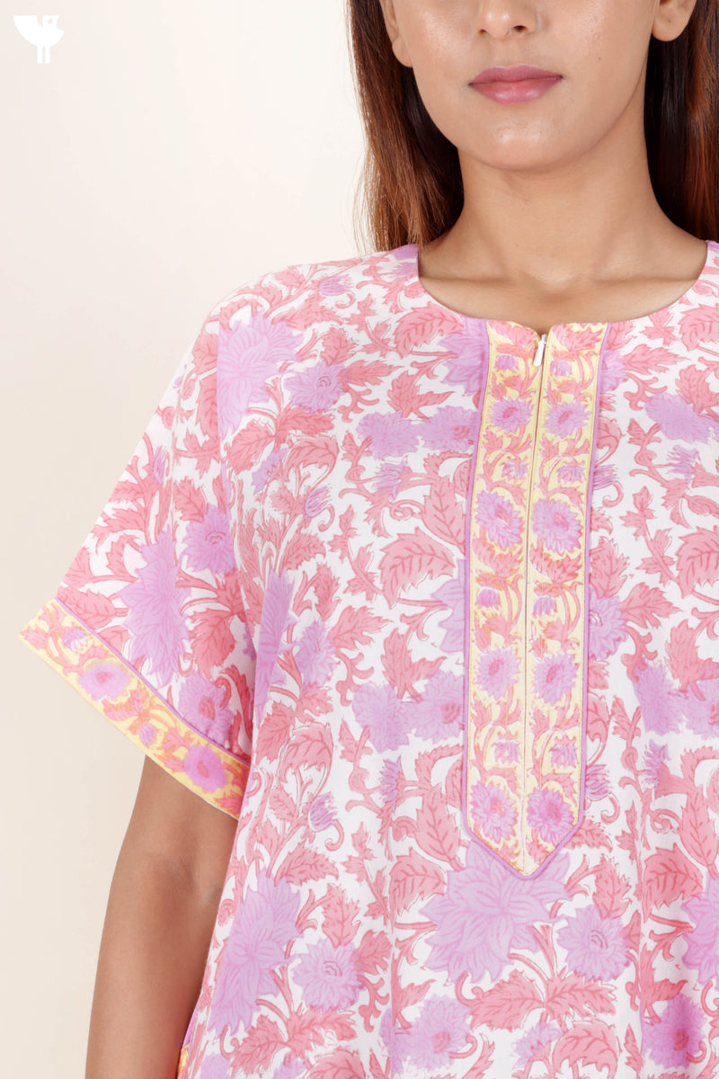 Bizzy Lizzy Zipper Kaftan In Floral Block Print