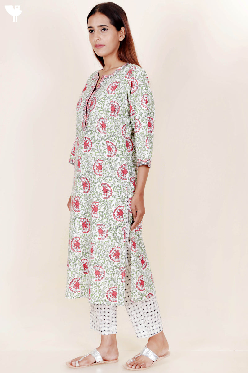 Bizzy Lizzy Cotton Kurta Pant Set With Chiffon Dupatta In Block Print